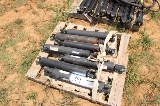 PALLET OF (12) PARKER HYD CYLINDERS, (7) CHIEF HYD CYLINDERS & 1 JOHN ...