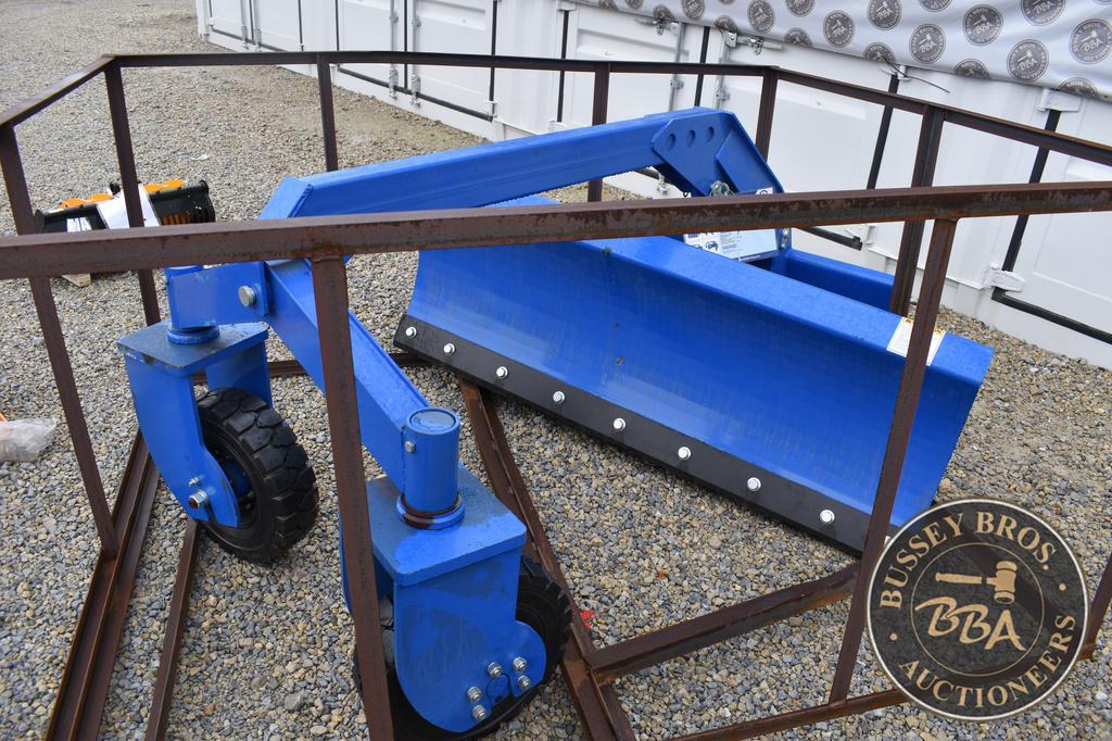 Blade, Angle AGT INDUSTRIAL GRADING BLADE 26303 | Proxibid