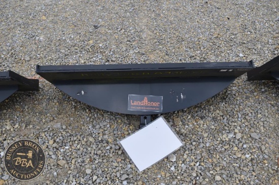 LandHonor Skid Steer Hitch Adapter UHA-16-3000D, 3000 lbs Capacity, 2 ...