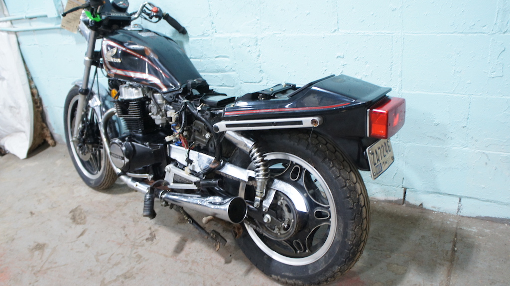 Honda Nighthawk 450 Bobber