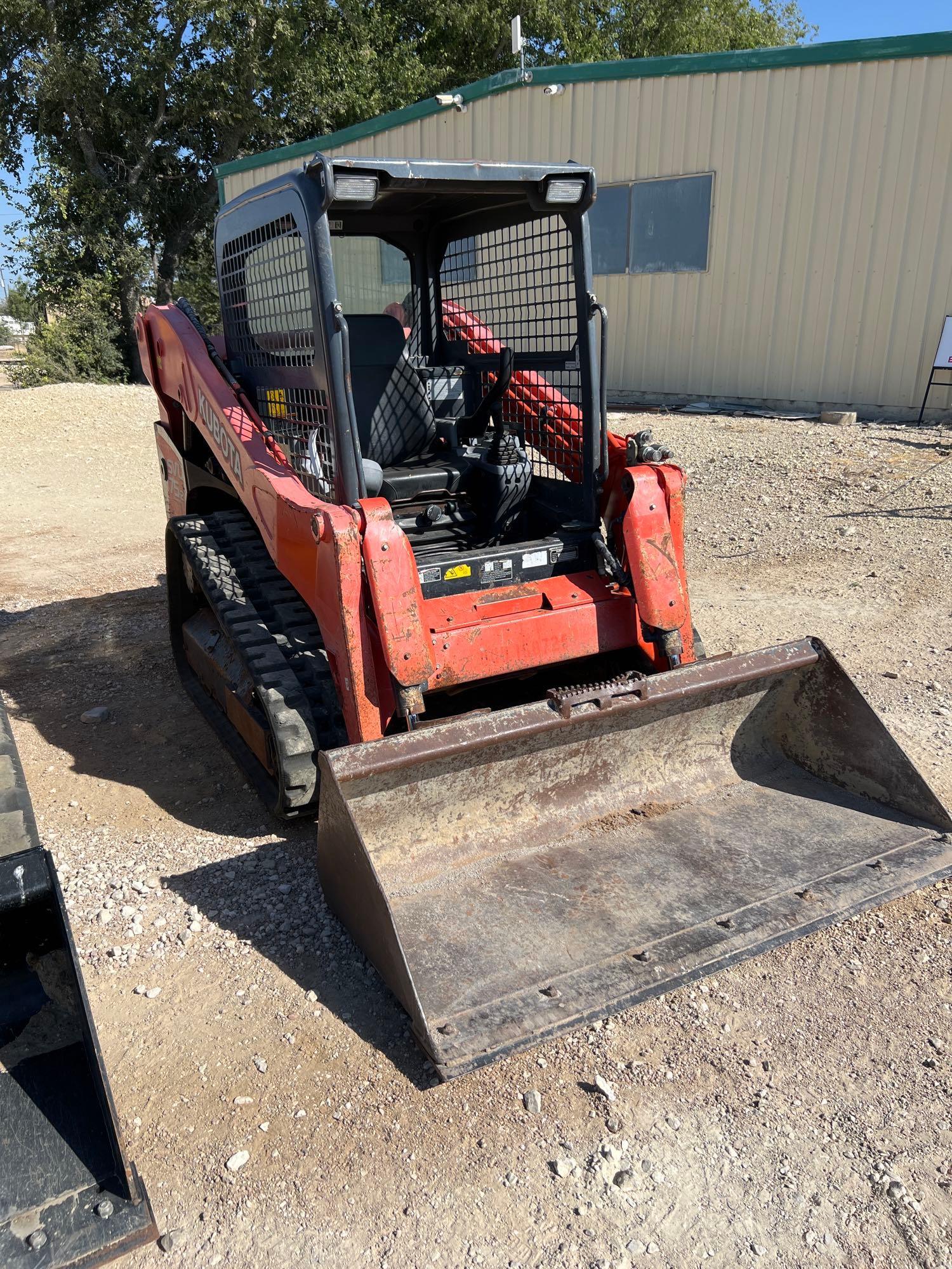 Kubota Skid Steer Controls