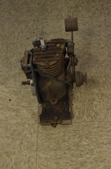 Small Pedal Start Gas Engine, Unmarked | Online Auctions | Proxibid