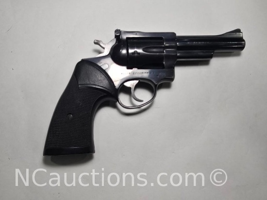 Sturm, Ruger .357 Magnum Security-Six Revolver Dryfires Cylinder Turns ...