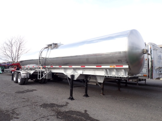 Walker Tractor Tanker Trailer | Commercial Trucks Commercial Truck ...