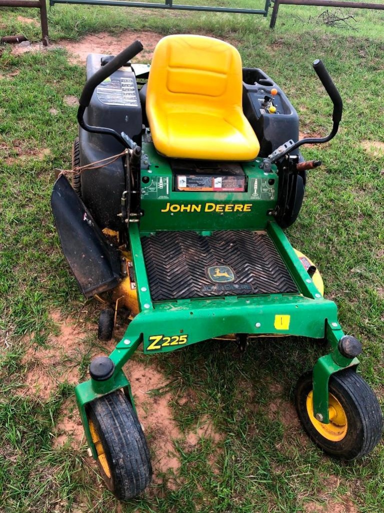 Used John Deere EZtrak Z225 42 Inch Zero Turn Lawn Mower, 60% OFF