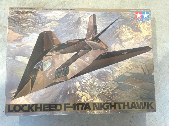 Lockheed F-117A Nighthawk model aircraft kit | Art, Antiques ...