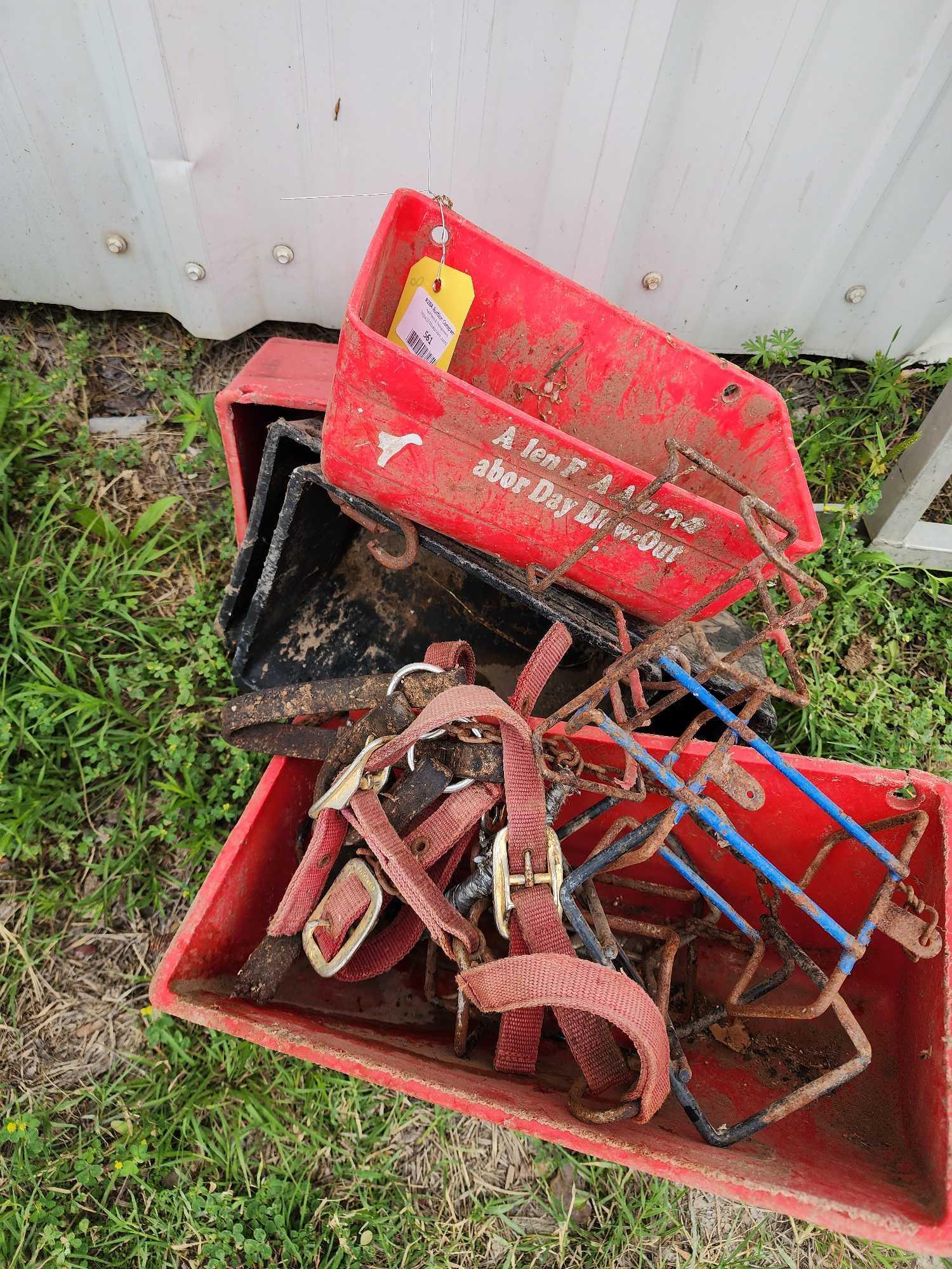 6 hanging feeders and mineral block hangers | Proxibid