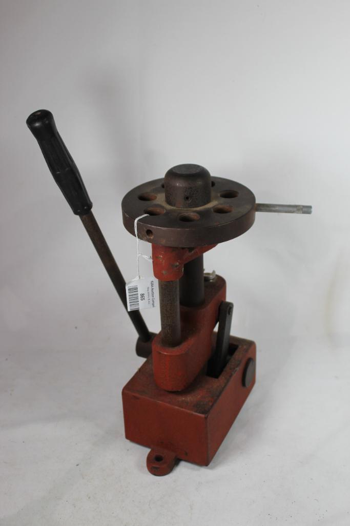 Older reloading turret press. Used. Works. | Proxibid
