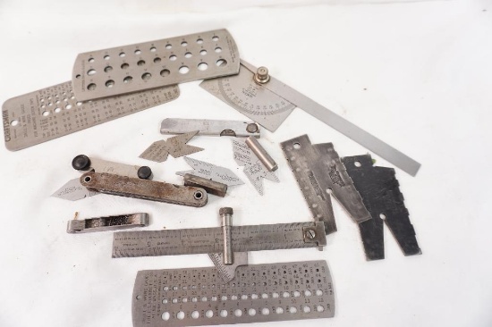 Two screw thread gauges, three wire & drill gage, etc. | Guns ...