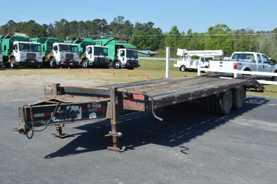 Horton Vans Inc 8ft x 25ft Tandem Axle Trailer | Online Auctions | Proxibid