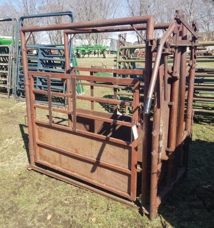 Homemade Cattle Head Gate