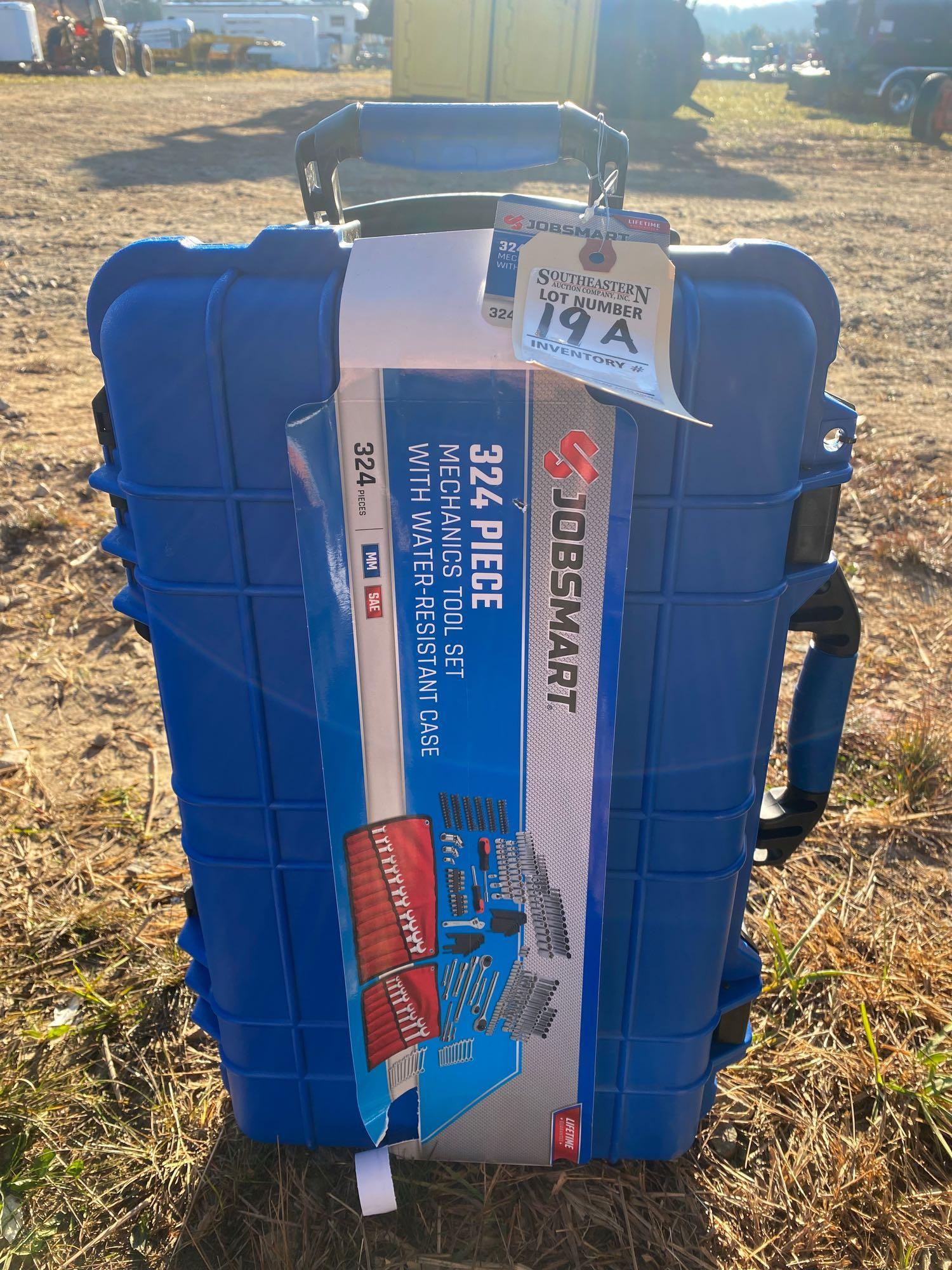 324 Piece JobSmart Tool Set | Proxibid