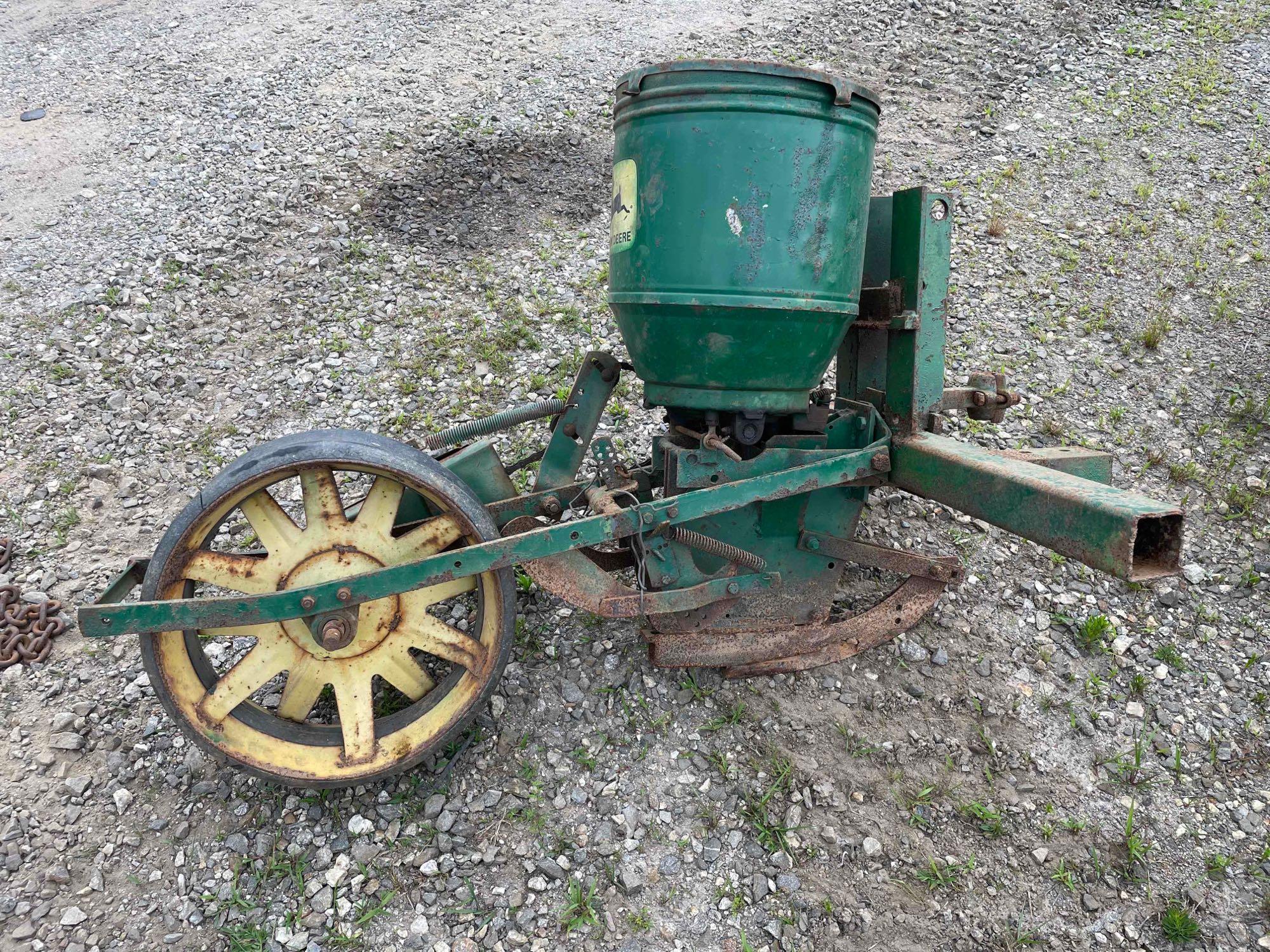 John Deere One Row Planter | Proxibid