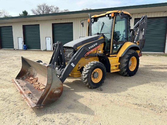 2014 Volvo BL70B 4x4 Enclosed Cab Backhoe | Online Auctions | Proxibid
