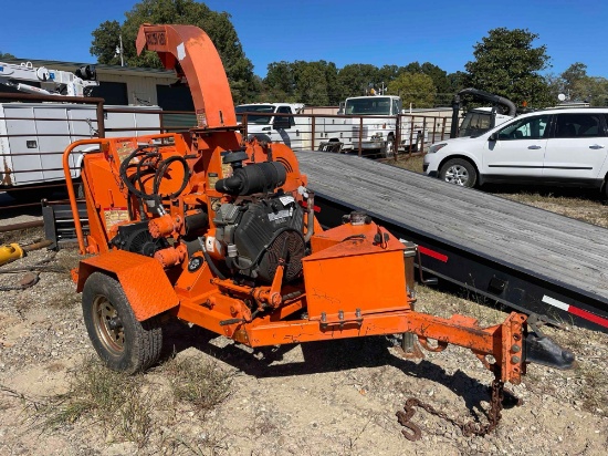Carlton 1260 Towable Wood Chipper | Online Auctions | Proxibid