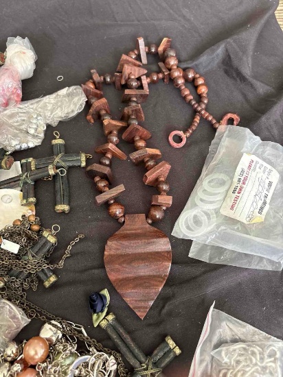 Large Assortment Of Costume Jewelry & Misc. Dress Decor | Online ...