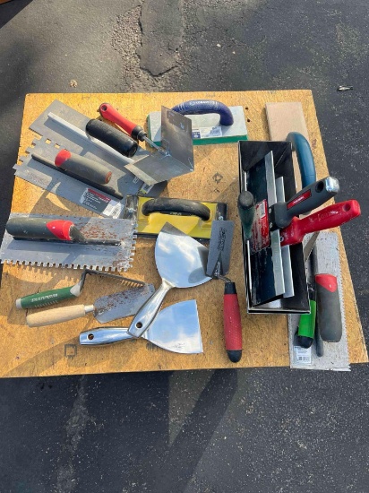 hand tools, grout, drywall, mudding and more | Online Auctions | Proxibid