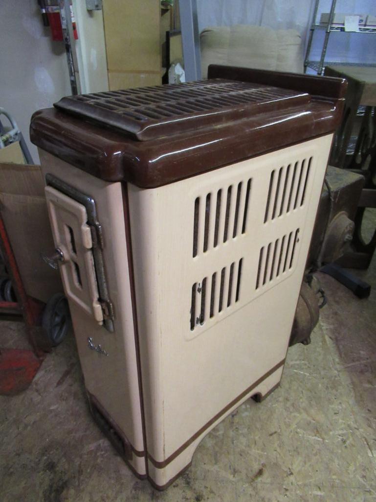 Vintage Siegler Oil heater model 400-W | Proxibid