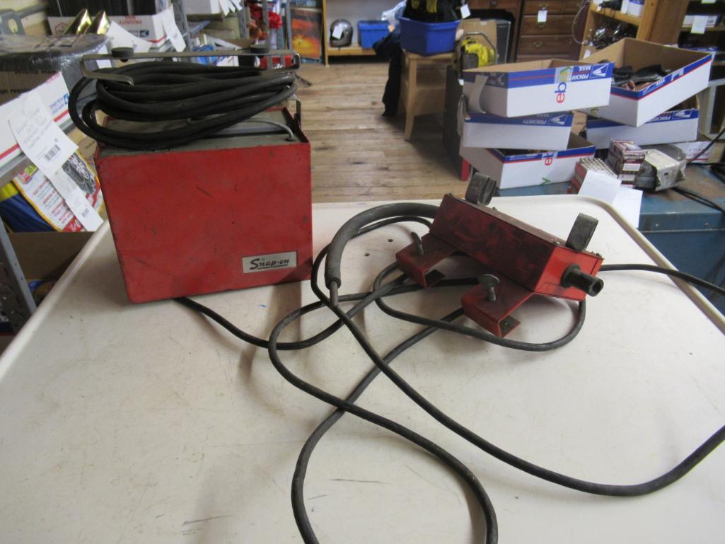 Snap on Exhaust Gas Analyzer M7 405. | Proxibid