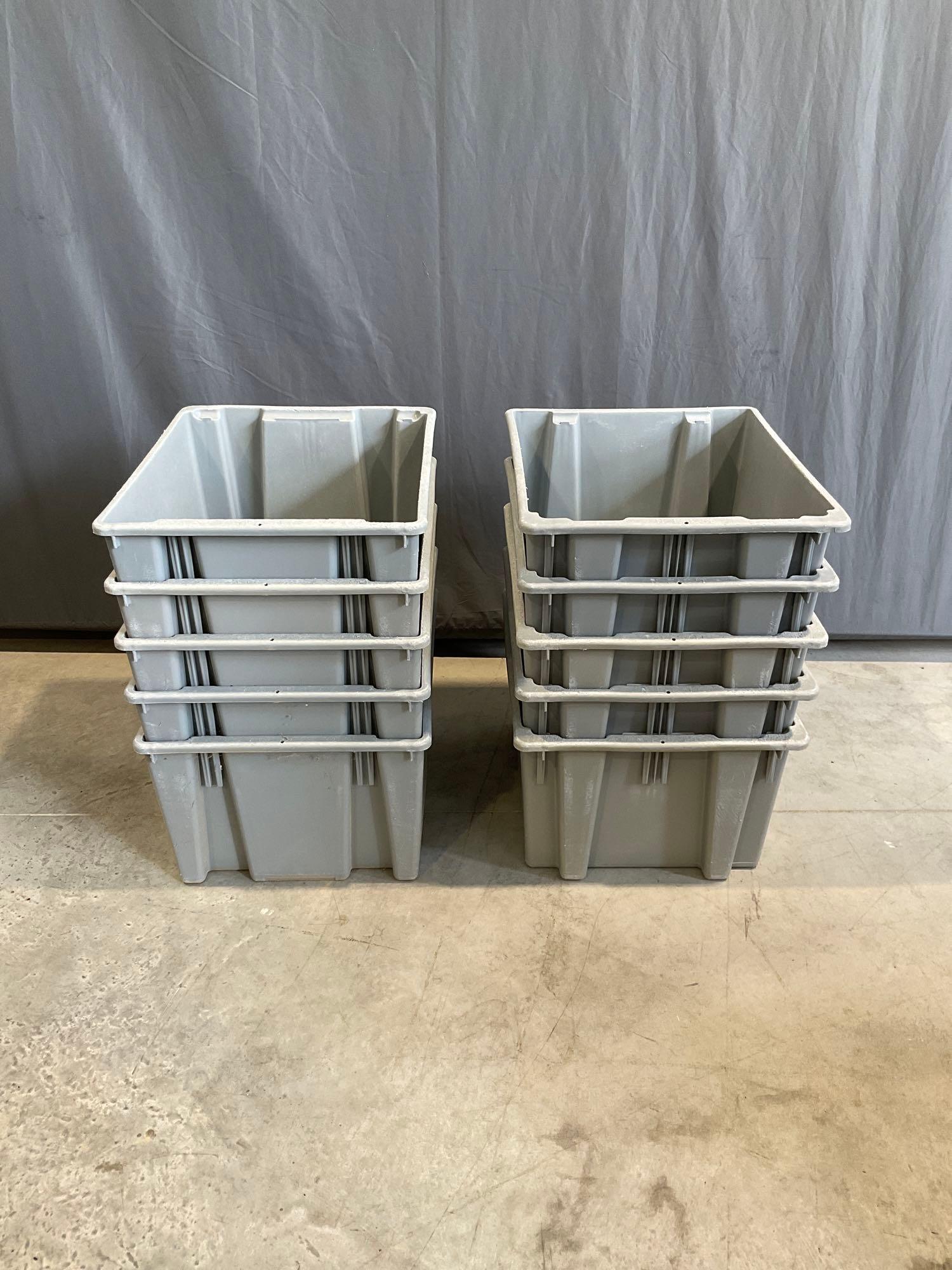 10 Rubbermaid Industrial Totes no lids 2 1/2 Cu | Proxibid