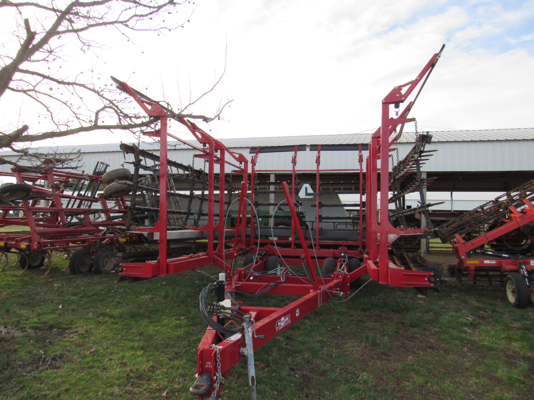 MCFARLANE SPR 1040-5 40 FT SPIKE HARROW AWD | Proxibid