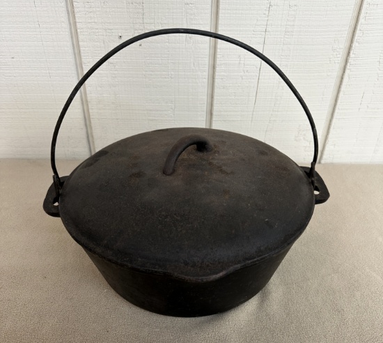 VINTAGE CAST IRON POT W/ HANDLE | Art, Antiques & Collectibles ...