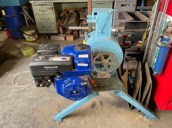 Crusher Powered By Greyhound 6.5hp Gas Engine | Online Auctions | Proxibid
