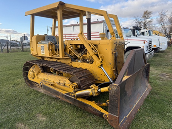Cat D4D Dozer, 8 ft. Tilt Blade, Limb Riser, ROPS | Heavy Construction ...