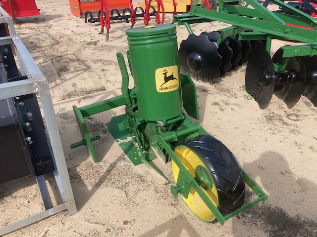 John Deere One Row Planter JOHN DEERE Planters For Sale