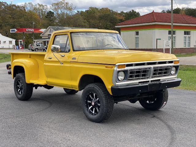 1977 Ford F150 4x4 Stepside