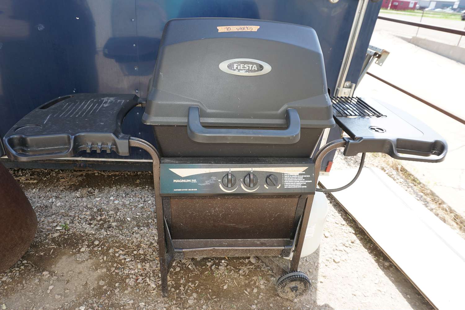 Fiesta Magnum 345 Propane (tank included) Grill | Proxibid