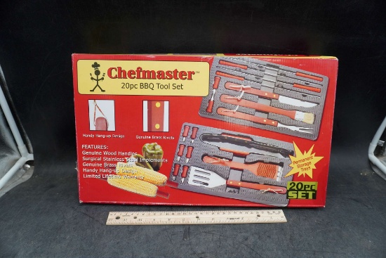 Chefmaster 20Pc. Bbq Tool Set | Online Auctions | Proxibid