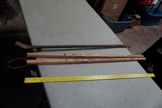 Gulf Oil Drum Measuring Stick & Crow Bar | Estate & Personal Property ...