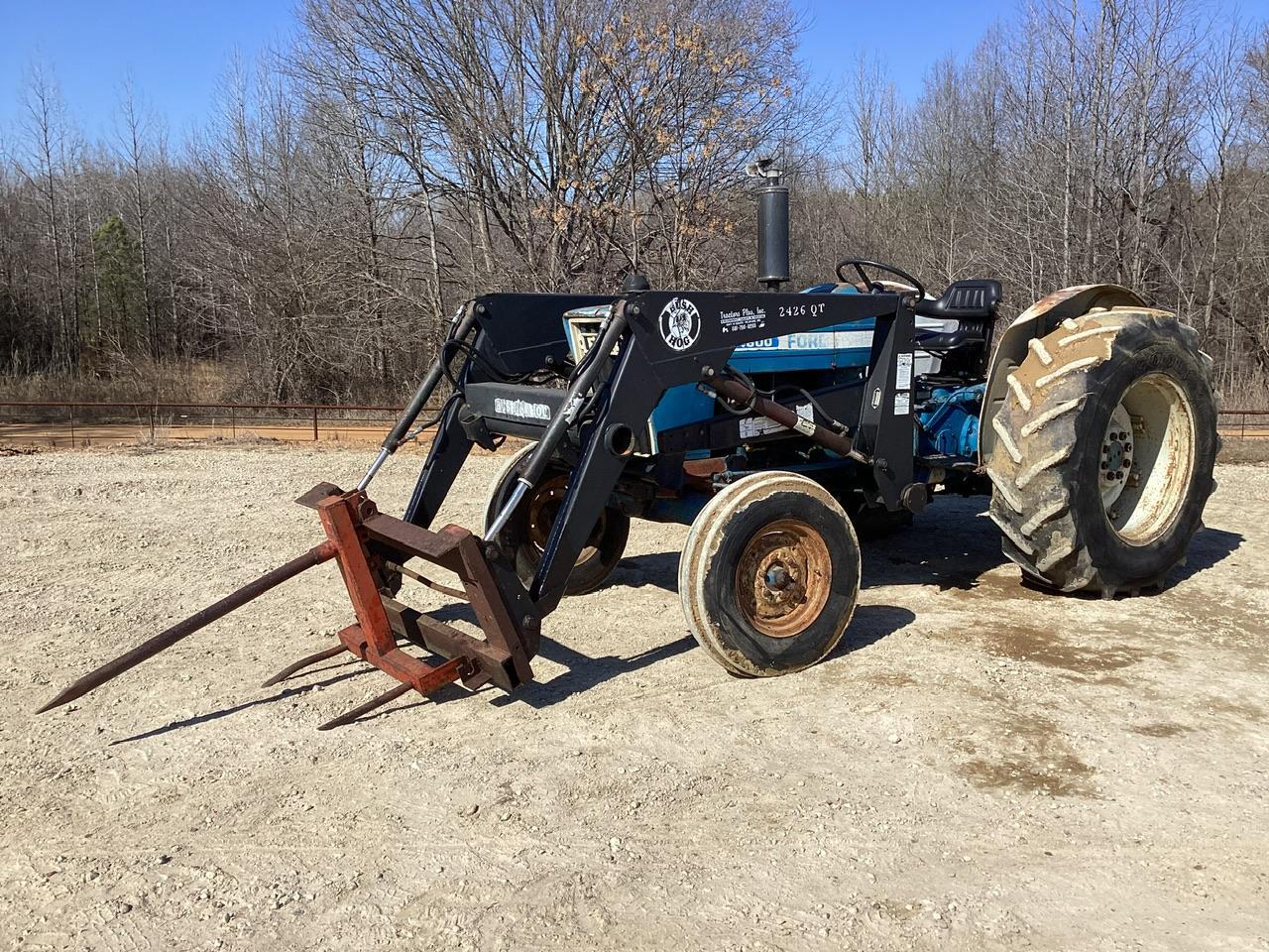 1985 Ford 4600 Tractor W/ Bush Hog 2426 QT Loader | Proxibid