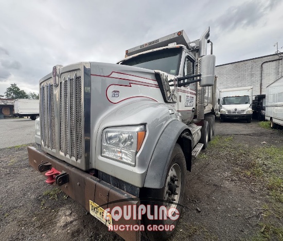 2020 KENWORTH W990 TRI AXLE DUMP TRUCK | Commercial Trucks Hauling ...