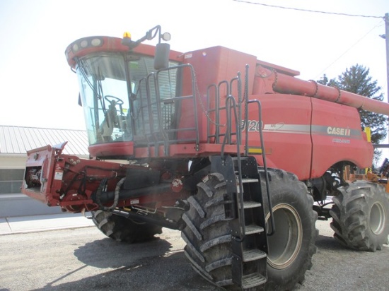CASE IH 8120 COMBINE | Farm Equipment & Machinery Harvest Equipment ...