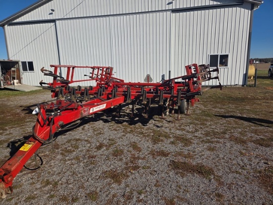 1985 UM CULTI-SYSTEM 5000 FIELD CULT | Online Auctions | Proxibid
