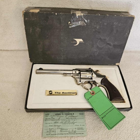 Hi-Standard Sentinel 22 revolver 2361483 | Guns & Military Artifacts ...
