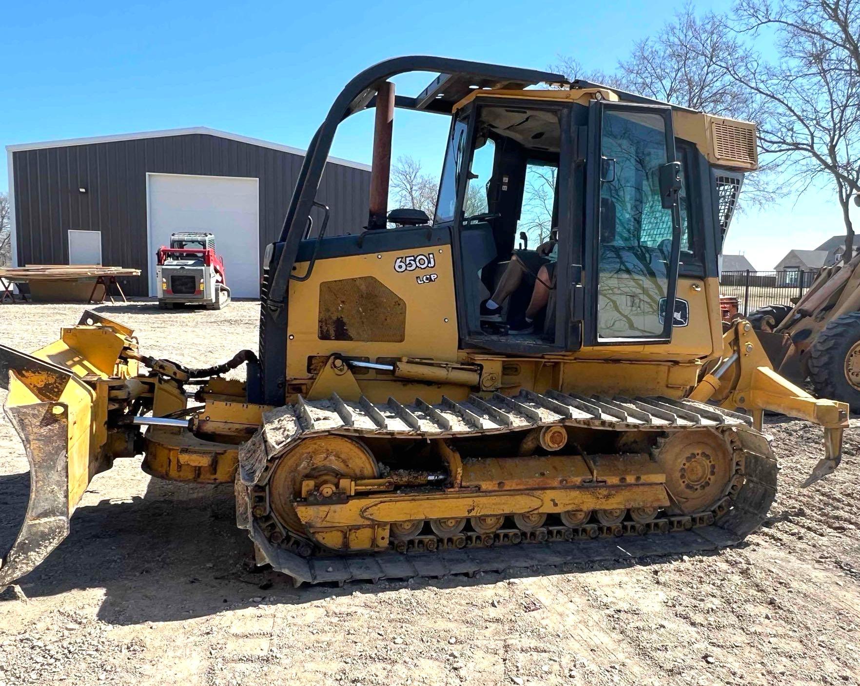 John Deere 650J Dozer - 5396 Hrs - Undercarriage | Proxibid