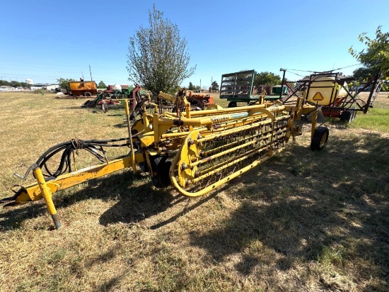 Vermeer R-23 Hydraulic Twin Rake | Farm Equipment & Machinery Hay ...