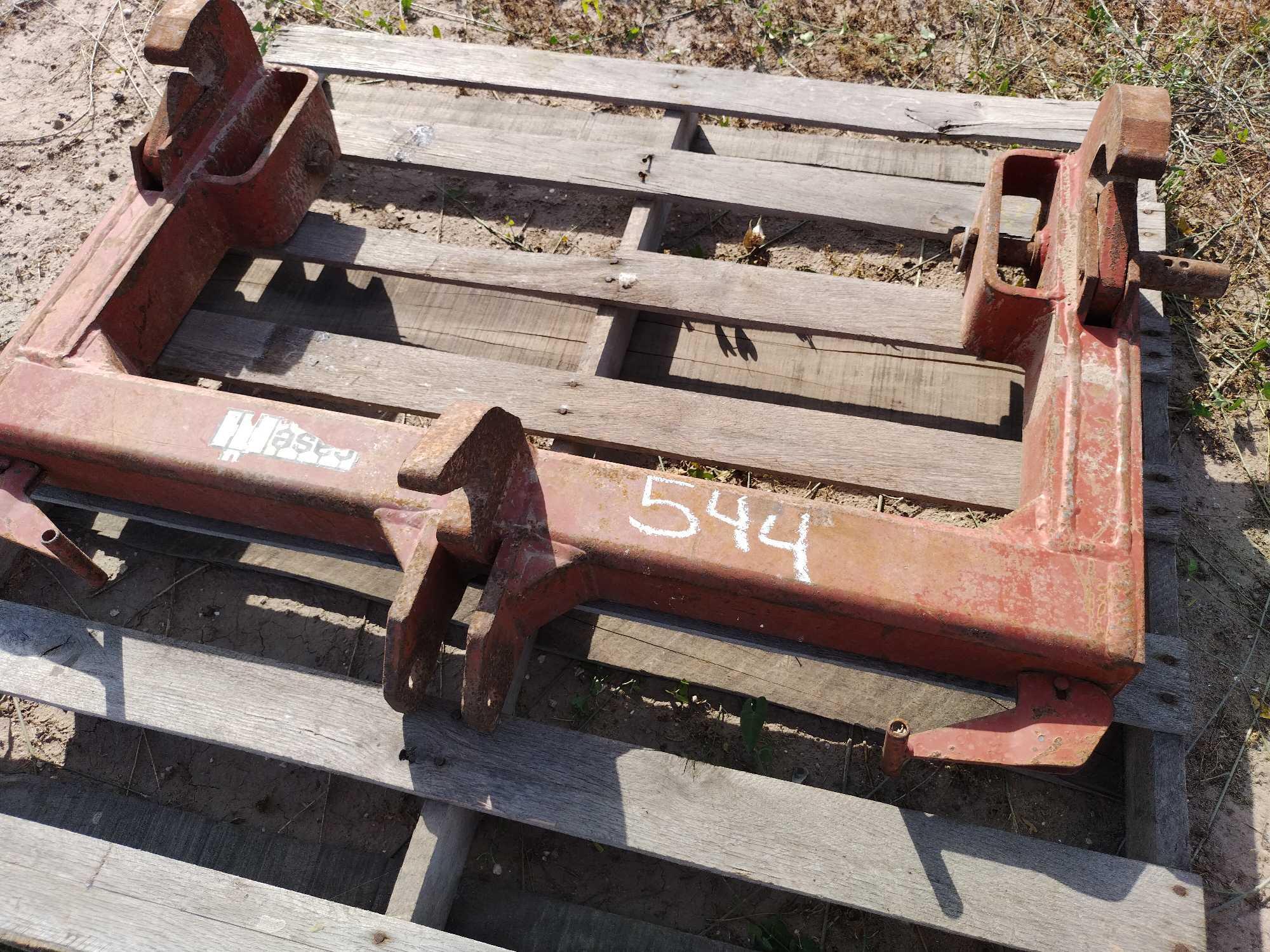 3 point Hitch Quick Coupler | Proxibid