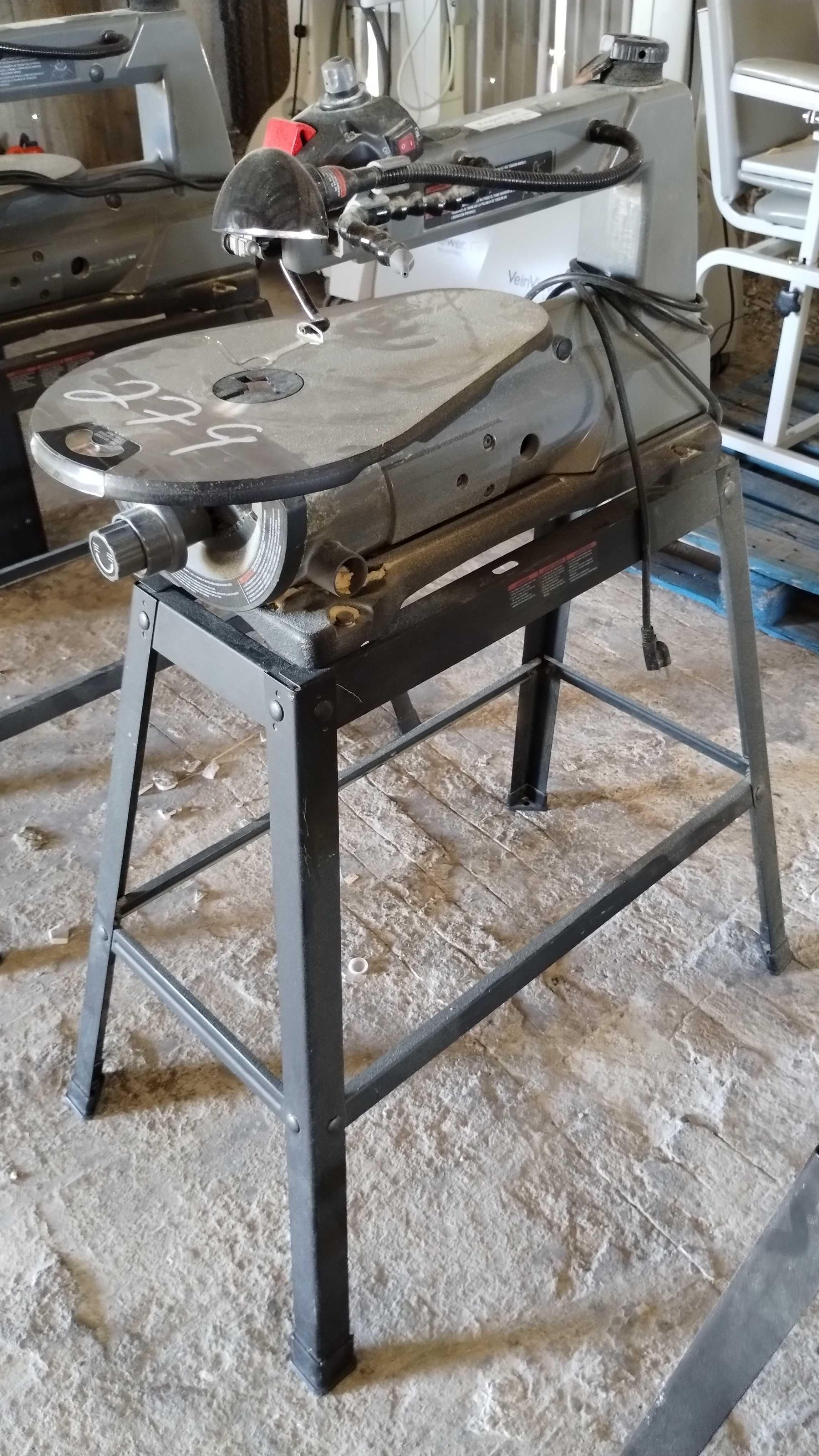 Porter Cable Scroll Saw PORTER CABLE 18 In 1.6 Amp Variable Speed
