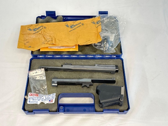 SMITH & WESSON MODEL 617 BARRELS (2) AND CASE | Guns & Military ...