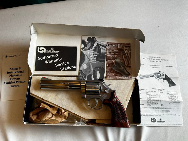 Smith & Wesson .357 Combat Magnum revolver | Proxibid