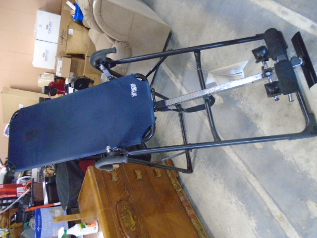 Teeter Hang-Ups F7000 Inversion Table w/ Manuals | Proxibid
