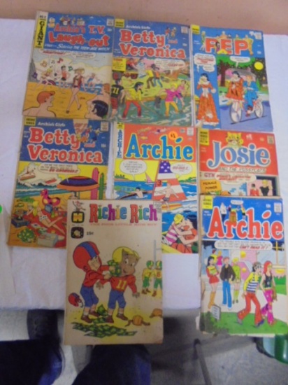 Group of Vintage Archie & Richie Rich Comics | Online Auctions | Proxibid