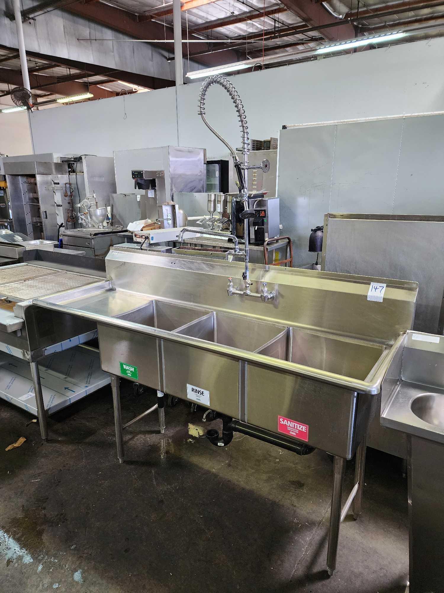 GSW 75 in. Stainless Steel 3 tub Sink with Left | Proxibid