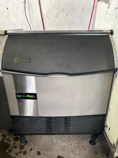 Ice O Matic 300 lb. Undercounter Ice Machine | Industrial Machinery ...