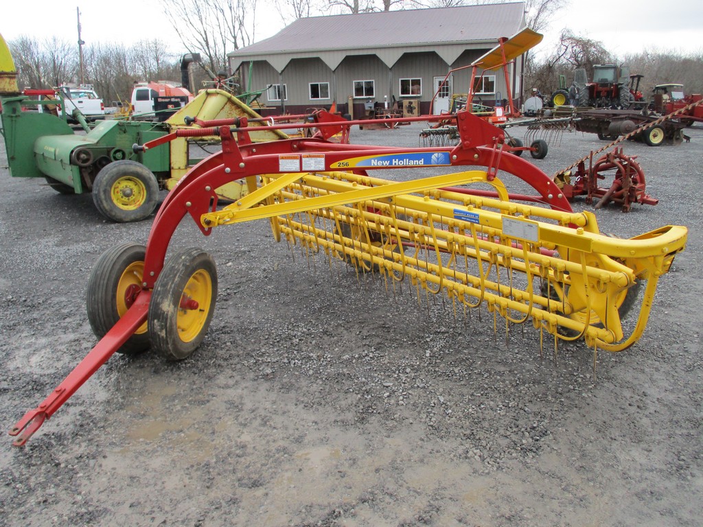 NEW HOLLAND 256 DOLLY RAKE | Proxibid