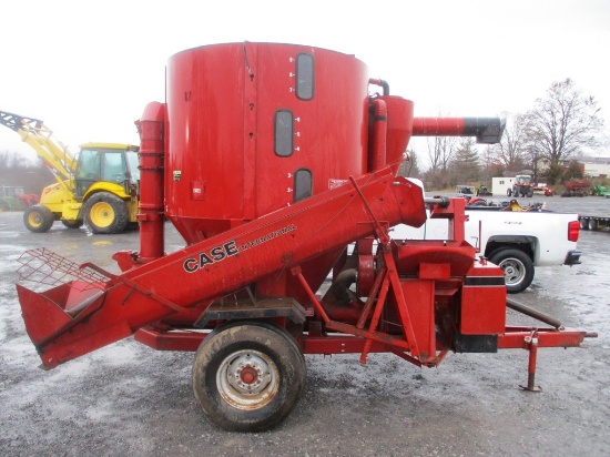 CASE IH 1250 GRINDER MIXER | Farm Equipment & Machinery Livestock ...